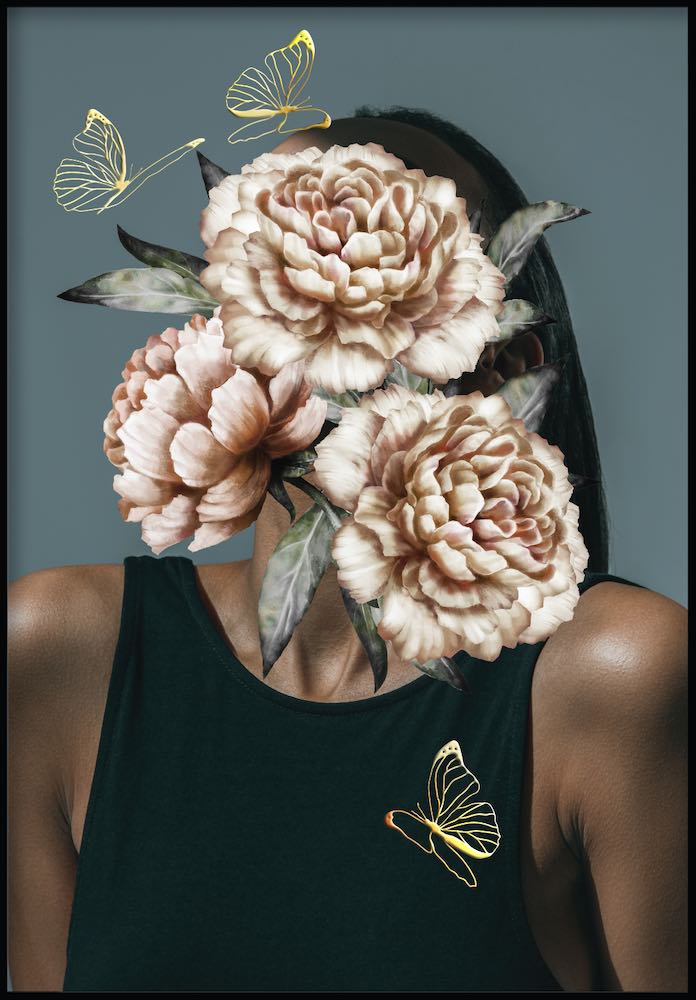Kiara Flower Real Gold Poster - GlamPosters.com